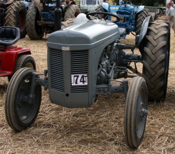 Massey-Ferguson: T20 - Graces Guide