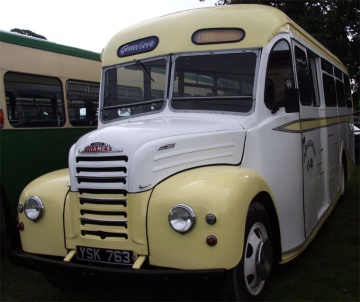 Fordson: Buses - Graces Guide