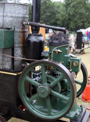 Petters: Small Engines - Graces Guide