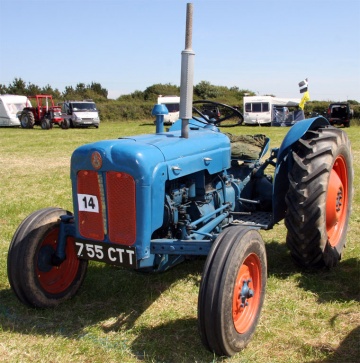 Fordson: Dexta - Graces Guide