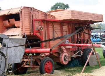 Ransomes, Sims and Jefferies: Threshing - Graces Guide