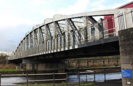 Acton Bridge Swing Bridge - Graces Guide